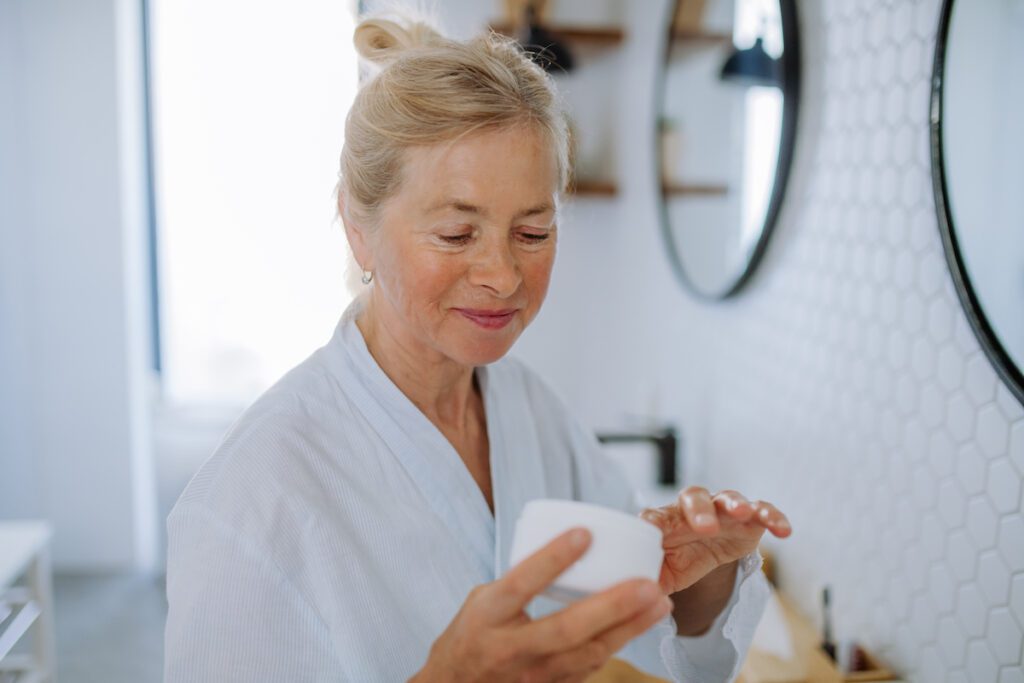Senior Skin Care: Tips for Healthy and Radiant Skin - Seasons Hospice ...